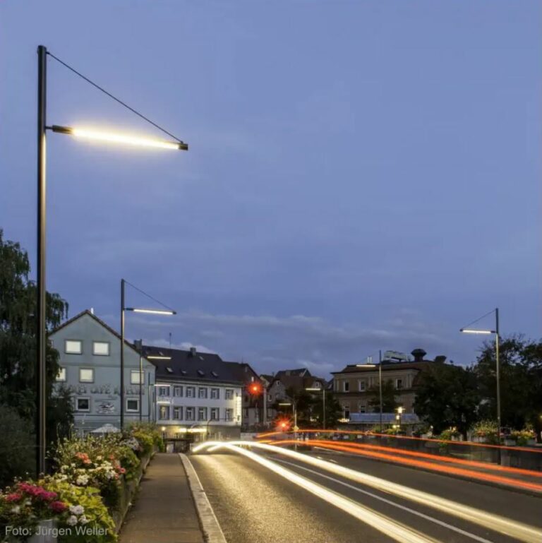 Choosing the Right Lamp Post - Buying Guides ArchiExpo